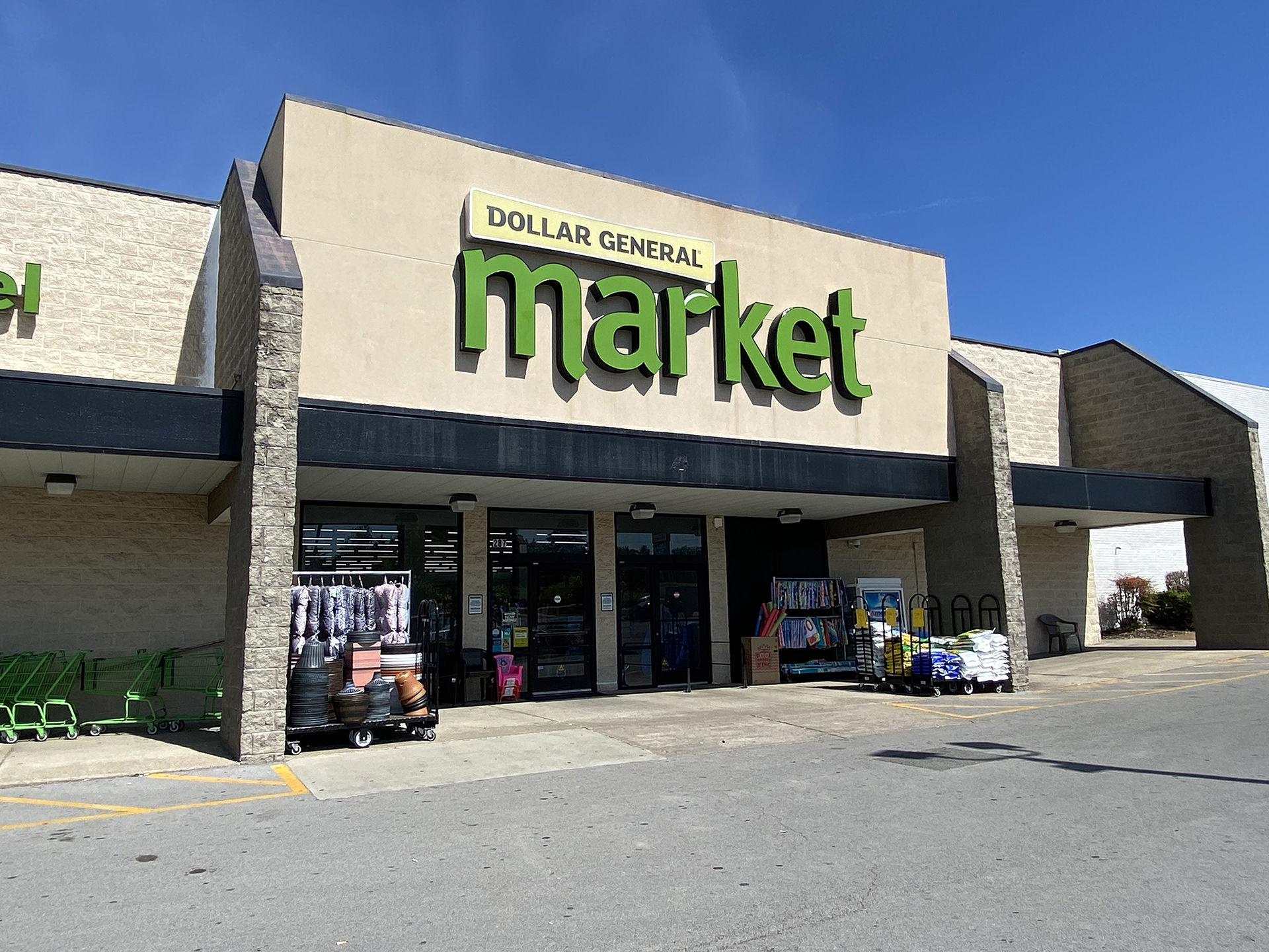 DG Store Exteriors - Dollar General Newsroom